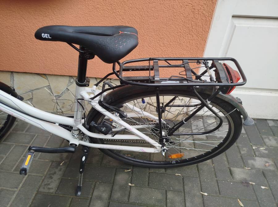 NEUZER Ravenna 50 ELADÓ: Trekking/cross kerékpár, , v-fék, használt