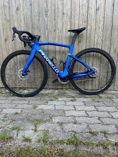 PINARELLO F5 2024 ELADÓ: Országúti kerékpár, SRAM Rival eTap AXS ...